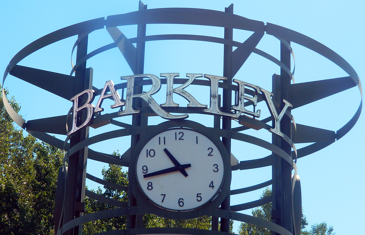 Barkley Village opens outdoor market | Classic Rock 92.9 KISM
