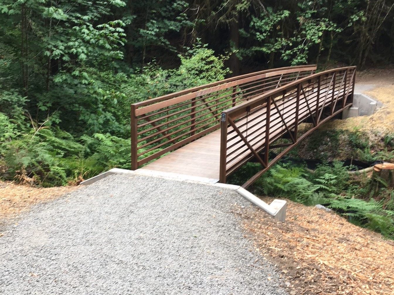 Parks & Rec build new bridge in Maple Falls | Classic Rock 92.9 KISM