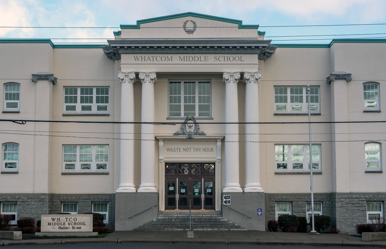 Bellingham Schools clarifies plans for drag show at local middle school ...