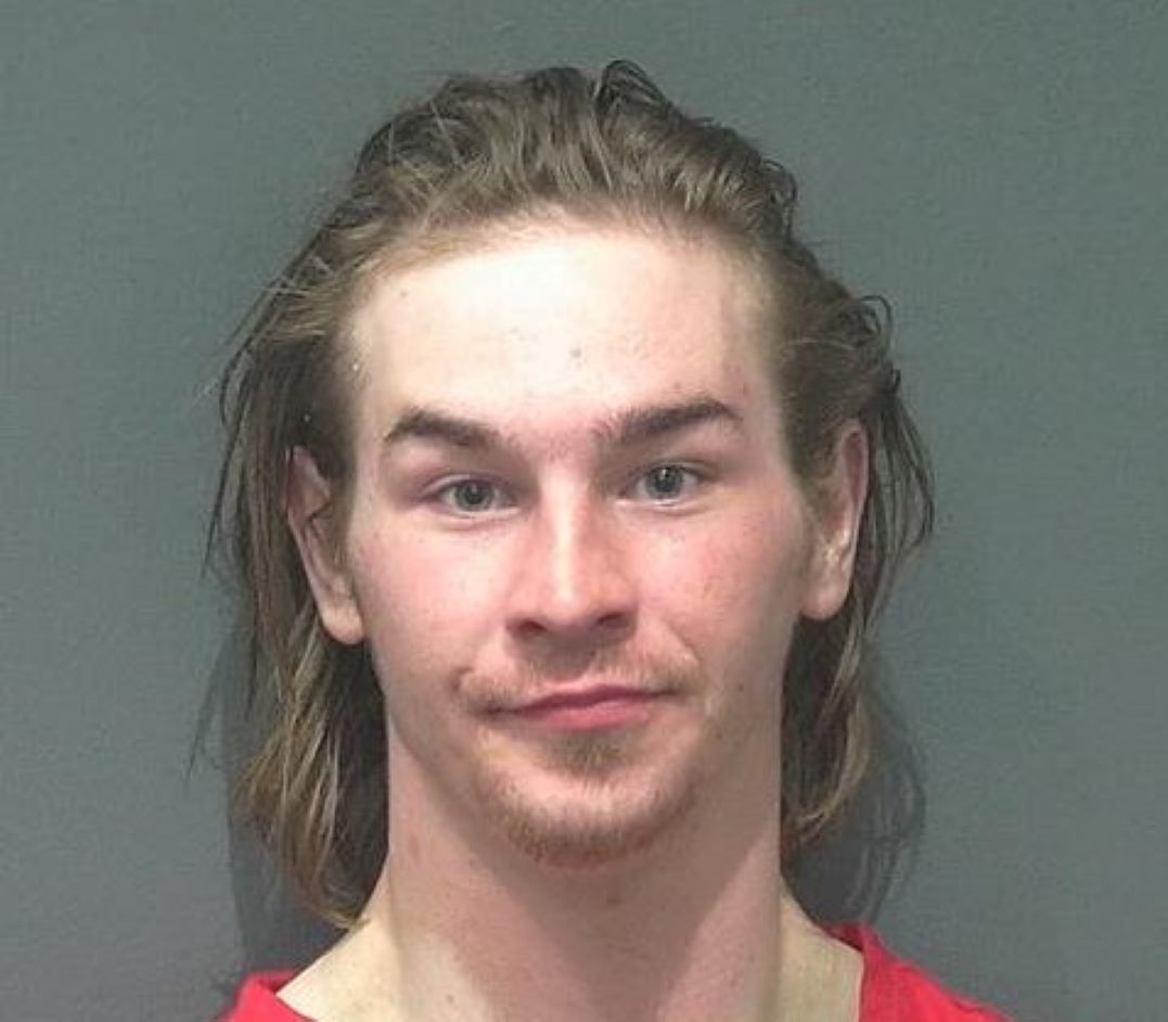 Transient man arrested in connection to stabbing in Mount Vernon ...