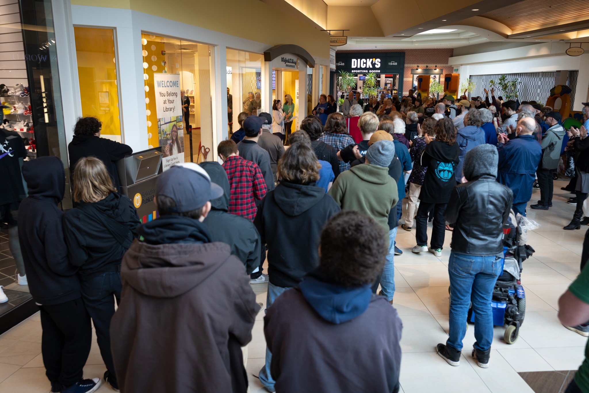 Bellingham Public Library opens new branch at Bellis Fair Mall | 1170 ...